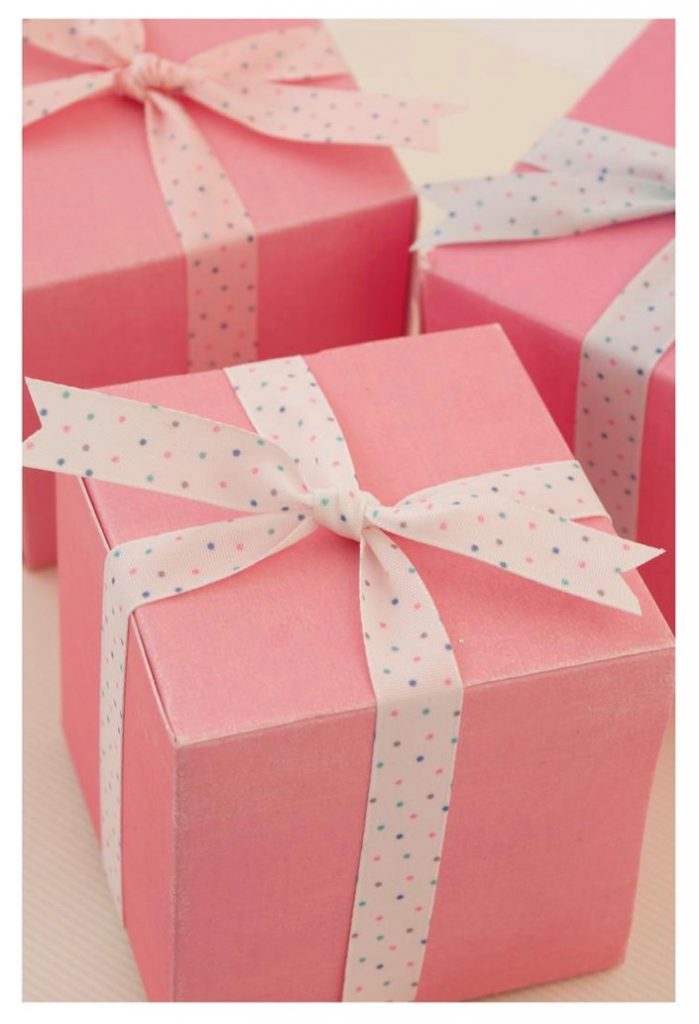 Mini Dots White - Sewing Kingdom